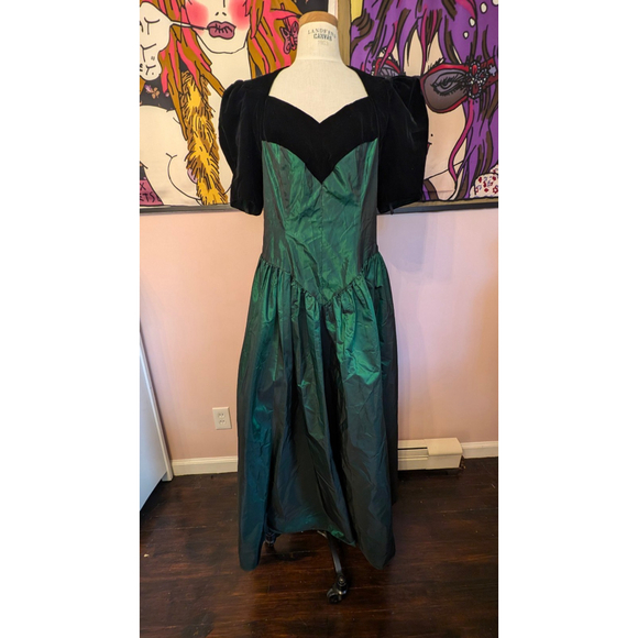 Loralie | Dresses | Vintage 8s Loralie Gown | Poshmark